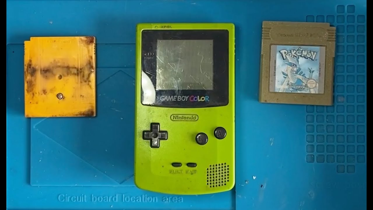 What was inside this Gameboy Cartridge?? Can I fix it?? (Part 1) - YouTube