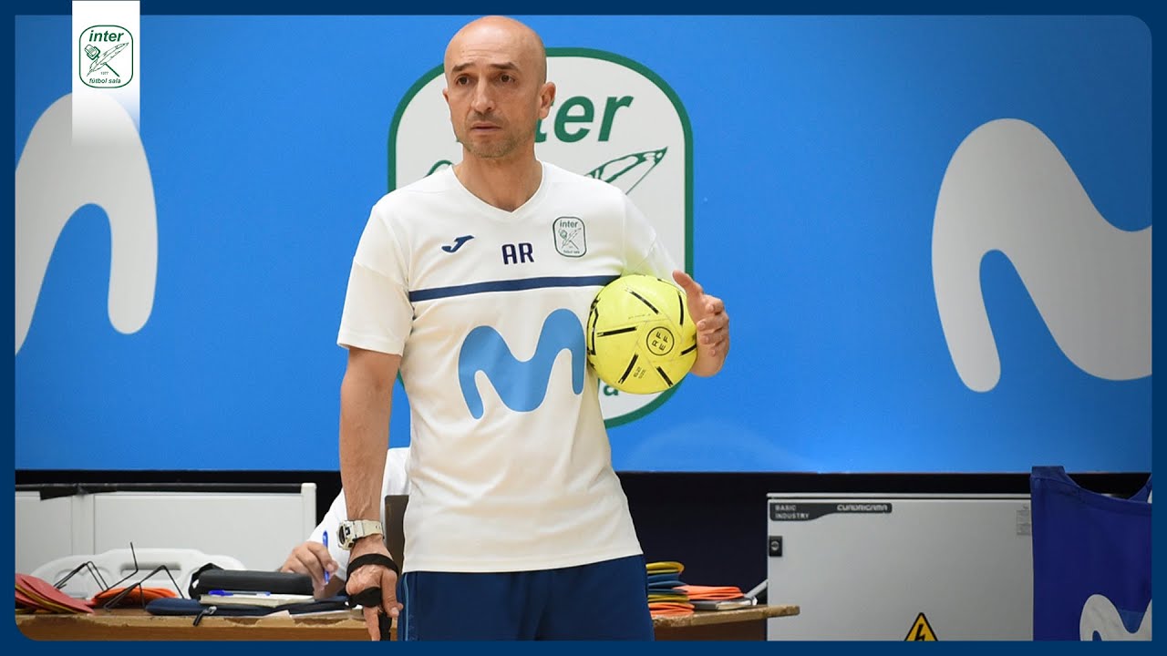 👔 Alberto Riquer, entrenador de Movistar Inter, TOMA LA PALABRA en este ...