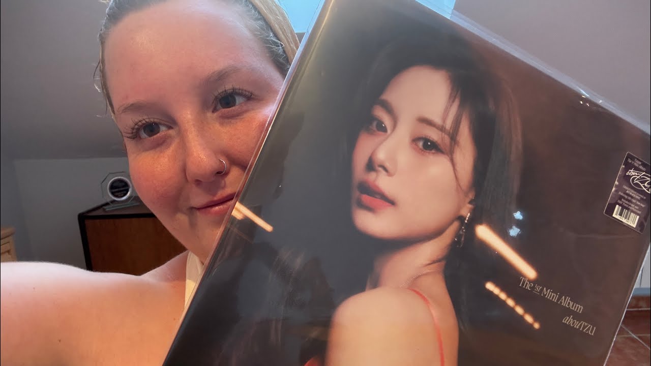 UNBOXING VINILO abouTZU (TZUYU) DE TWICE 😍 1er MINI ALBUM - YouTube