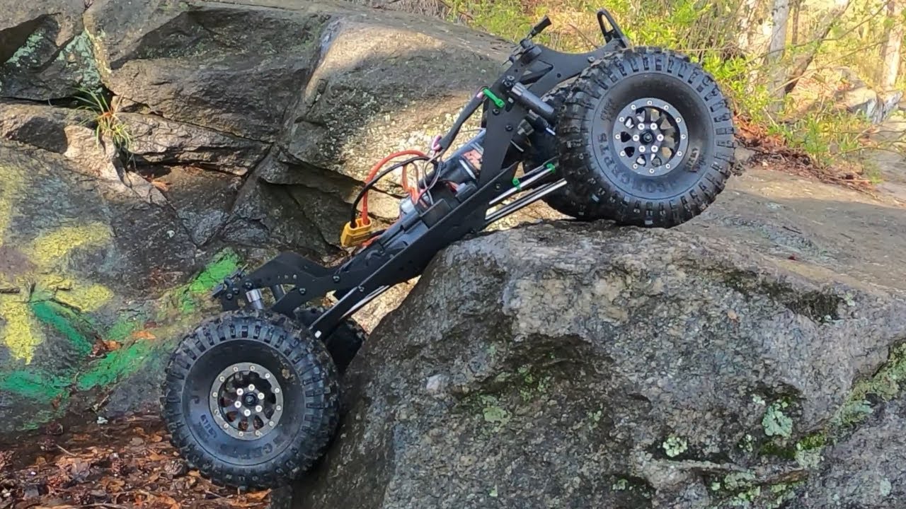 Axial SCX10 Pro with Brass #rc #rccrawler #rcrockcrawler - YouTube