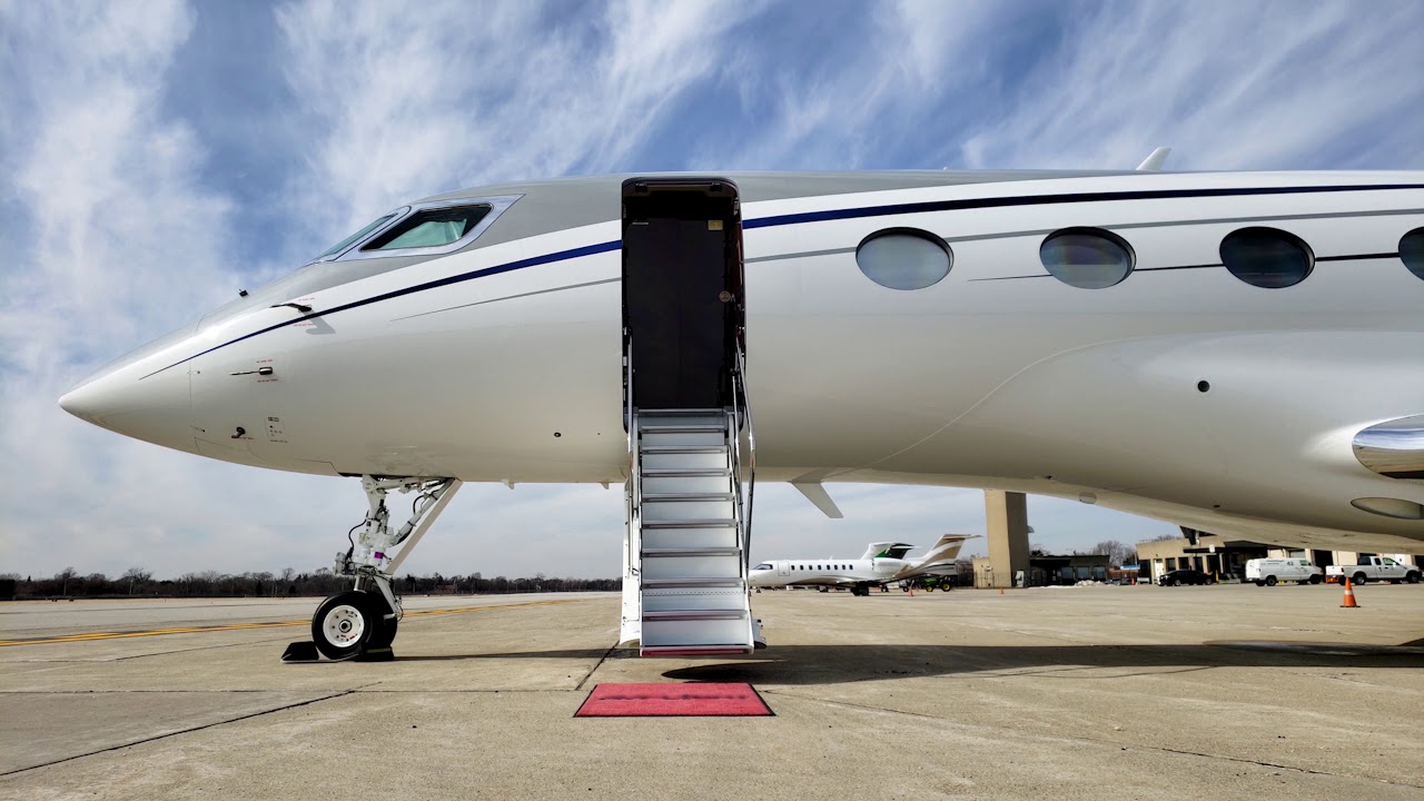 Gulfstream G650 private jet 4K | 13 - YouTube