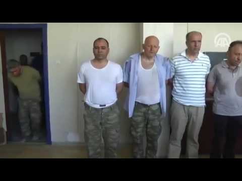 Darbe yapan askerler ve rütbeleri.