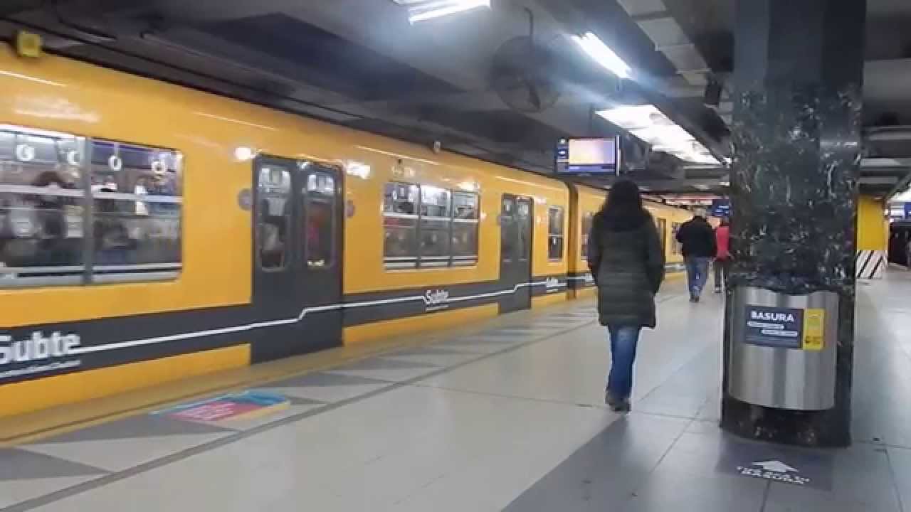 #subte linea C en constitucion - YouTube