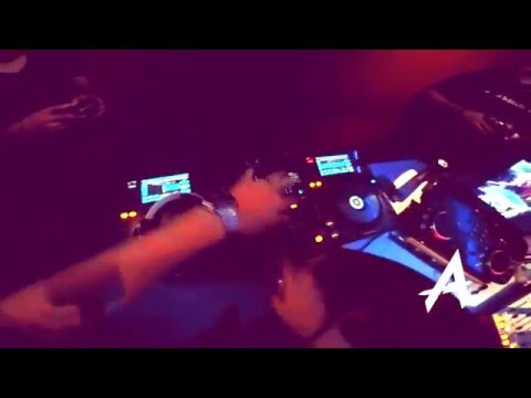 Ed Sheeran - Don't (Don Diablo Remix) LIVE from #SuperNonStopWKD