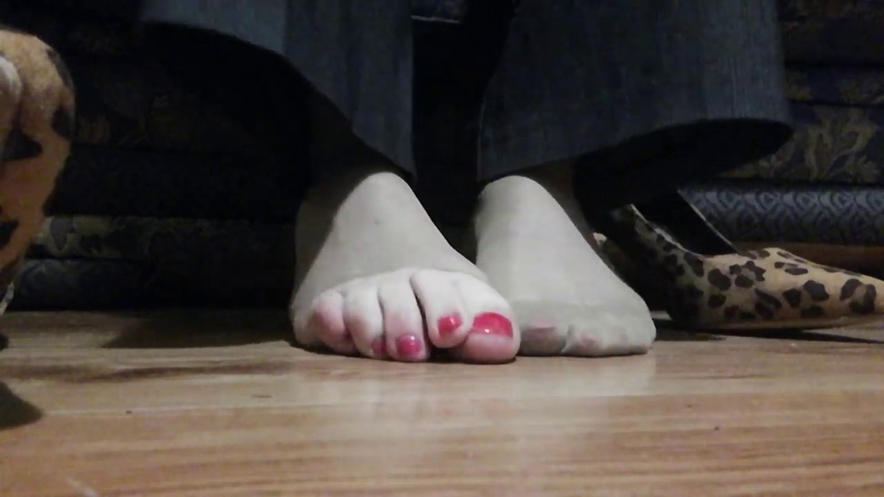 Ripping Nylons Youtube