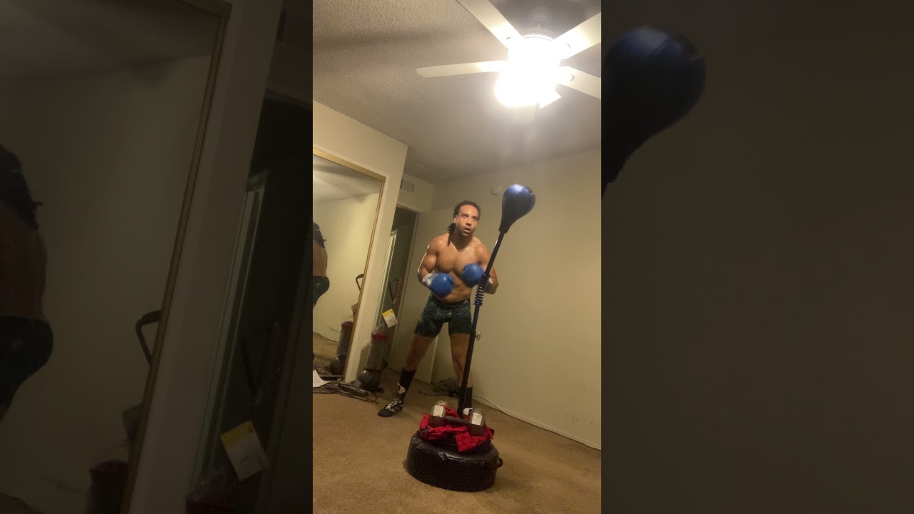 Working the fierce reflex boxing bag by Jeremy Fiorentino - YouTube