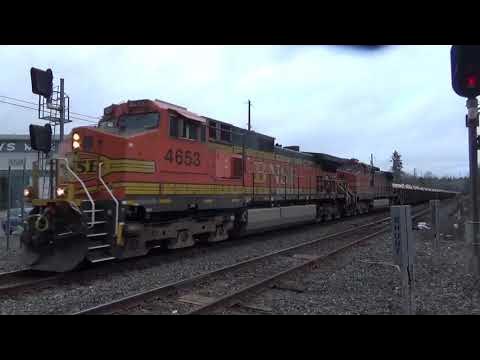 (Southbound) BNSF Mixed Freight Train passes through the South 19TH Street Railroad Crossing ...