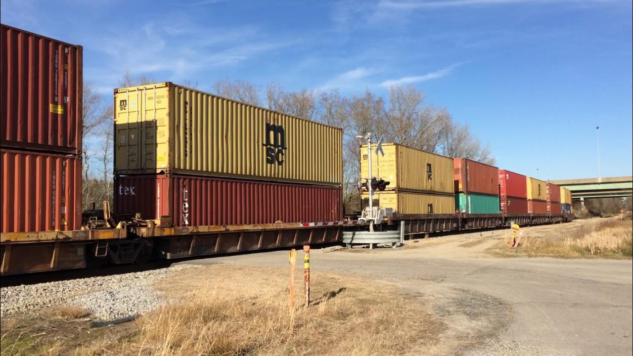 CSX 3459 (GE ET44AH) trails CSX F767 05 on the CWRY - YouTube