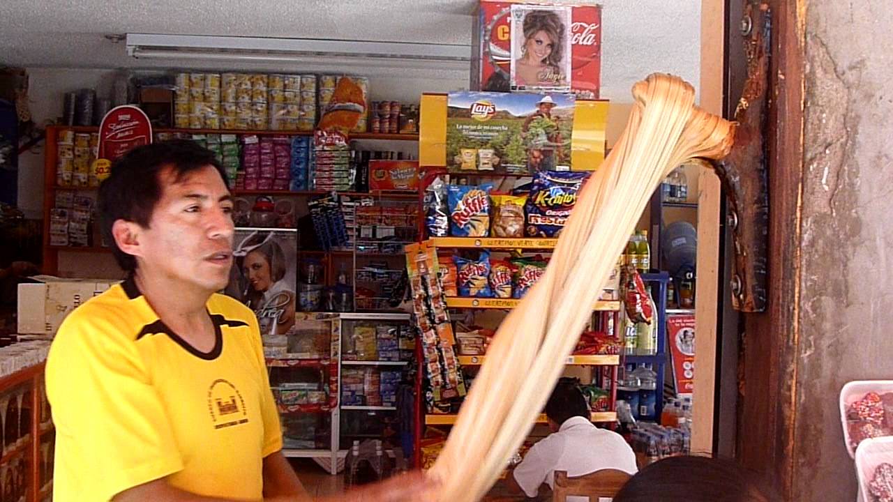 Banos, Ecuador (making candy). - YouTube
