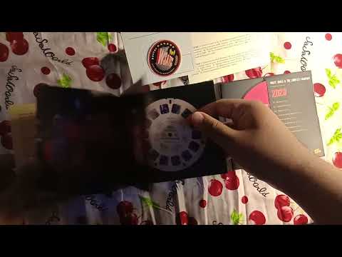 Buka Cd White shoes and the couples company