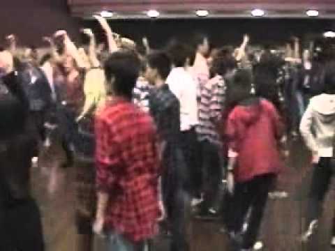 Kangaroo and Emu Bush Dance practice - YouTube