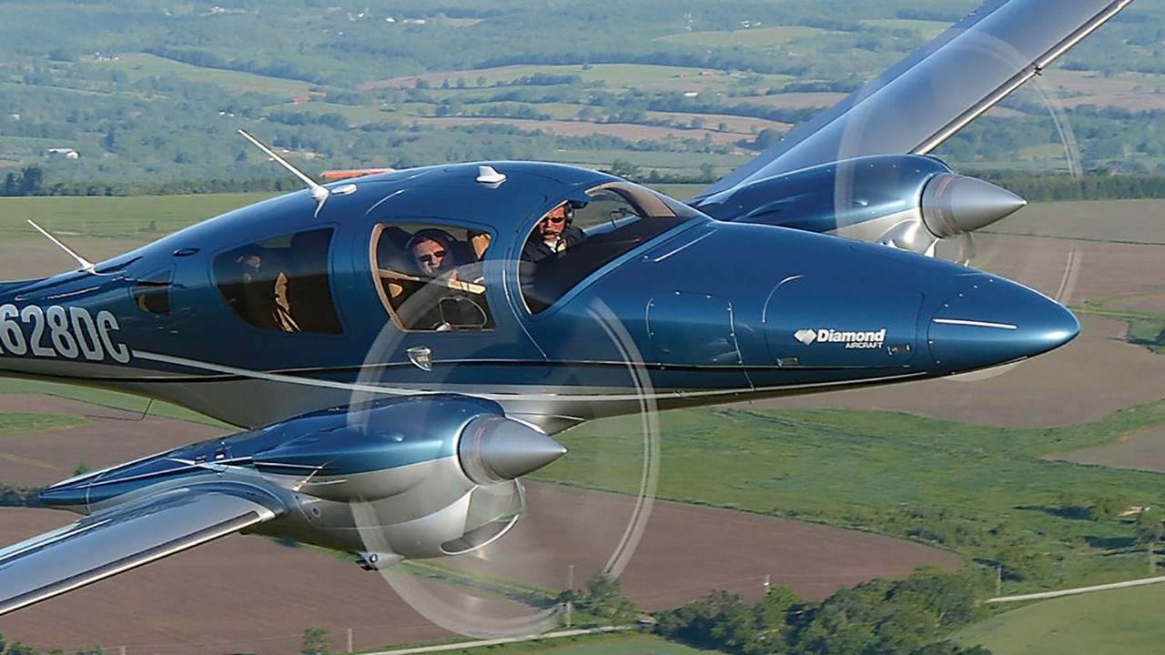 These are the Most Advanced Light Aircraft - YouTube