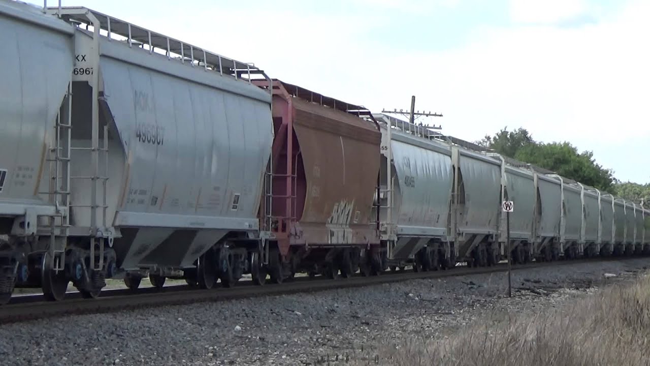 Norfolk Southern and Canadian National Loco's - YouTube
