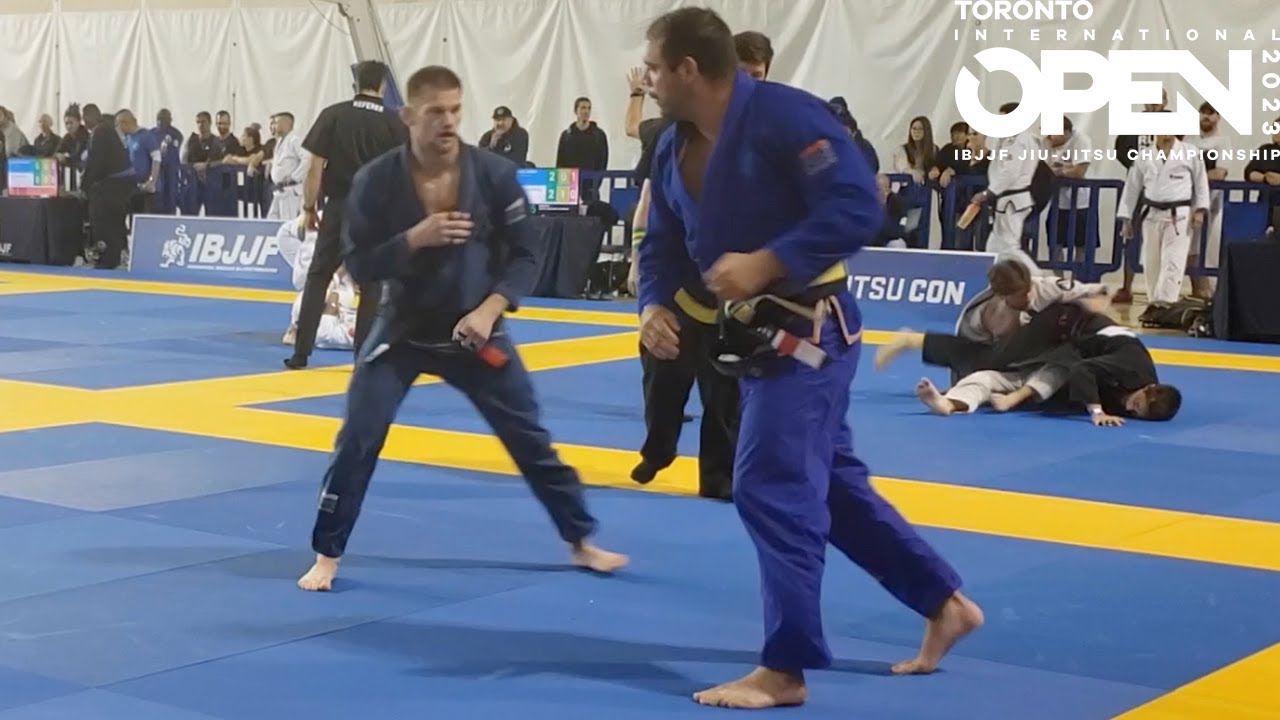 João Gabriel Rocha vs Clay Mayfield / Toronto Open 2023 - YouTube