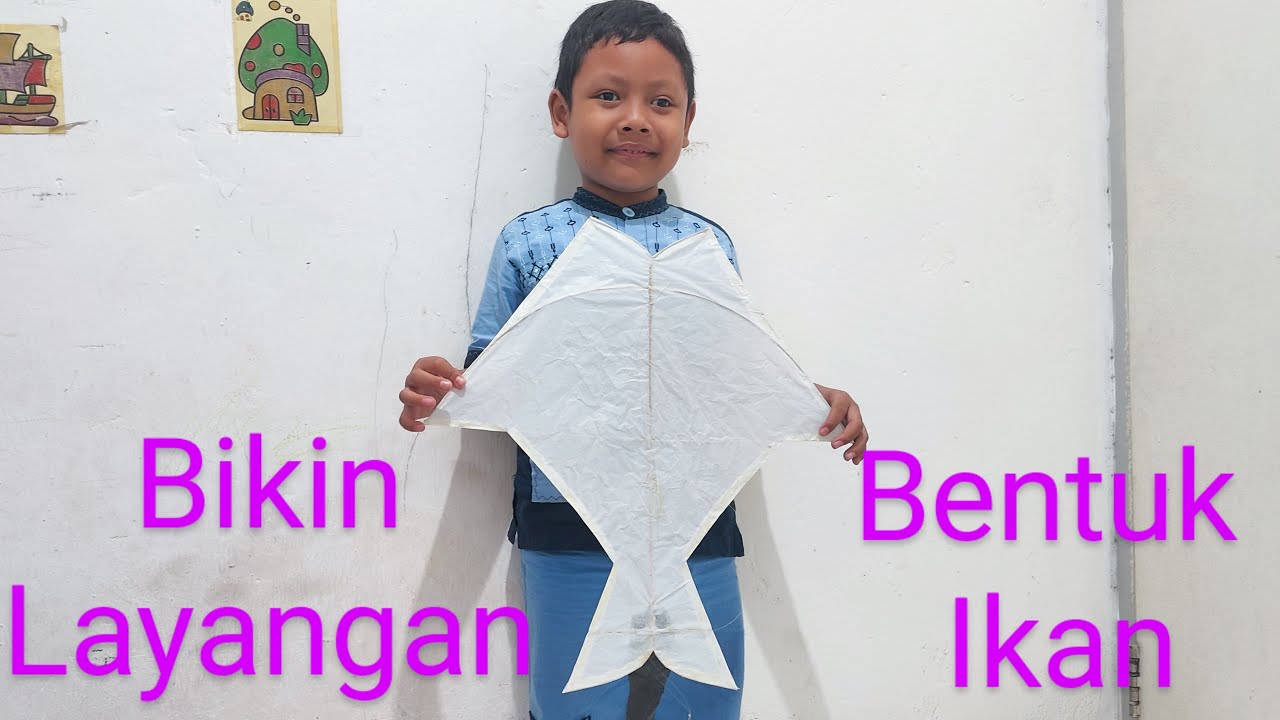 Menbuat layangan ikan mudah (Making a fish kite is easy) - YouTube
