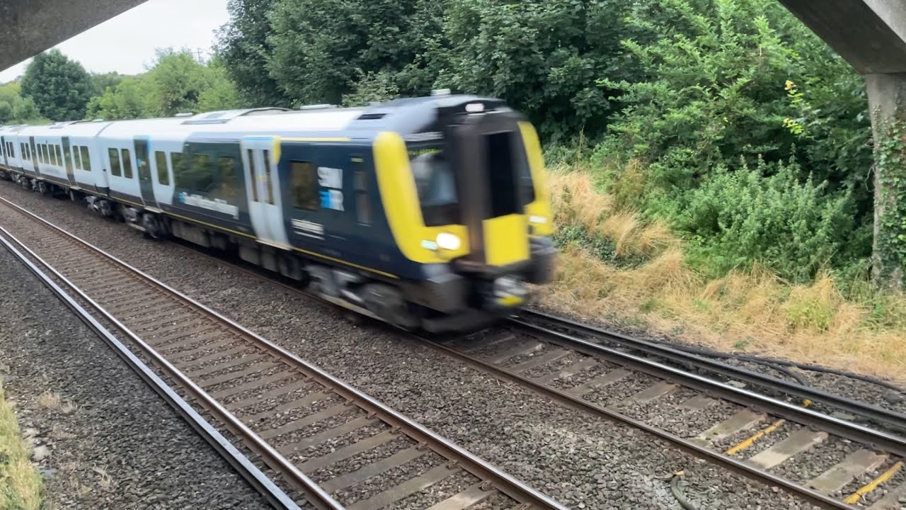 Class 450 + 444 Desiro | 450068 + 444028 | South Western Railway - YouTube