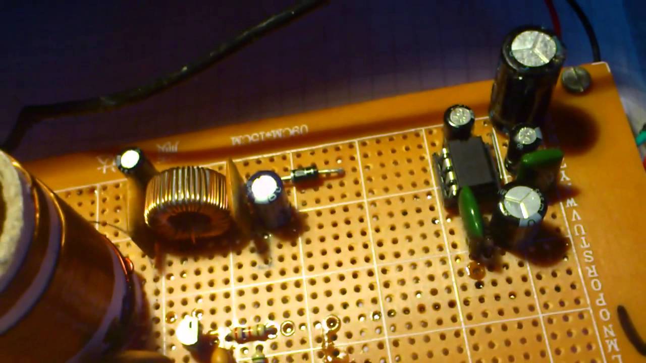 REGENERATIVE RECEIVER ON 3.7MHZ - YouTube