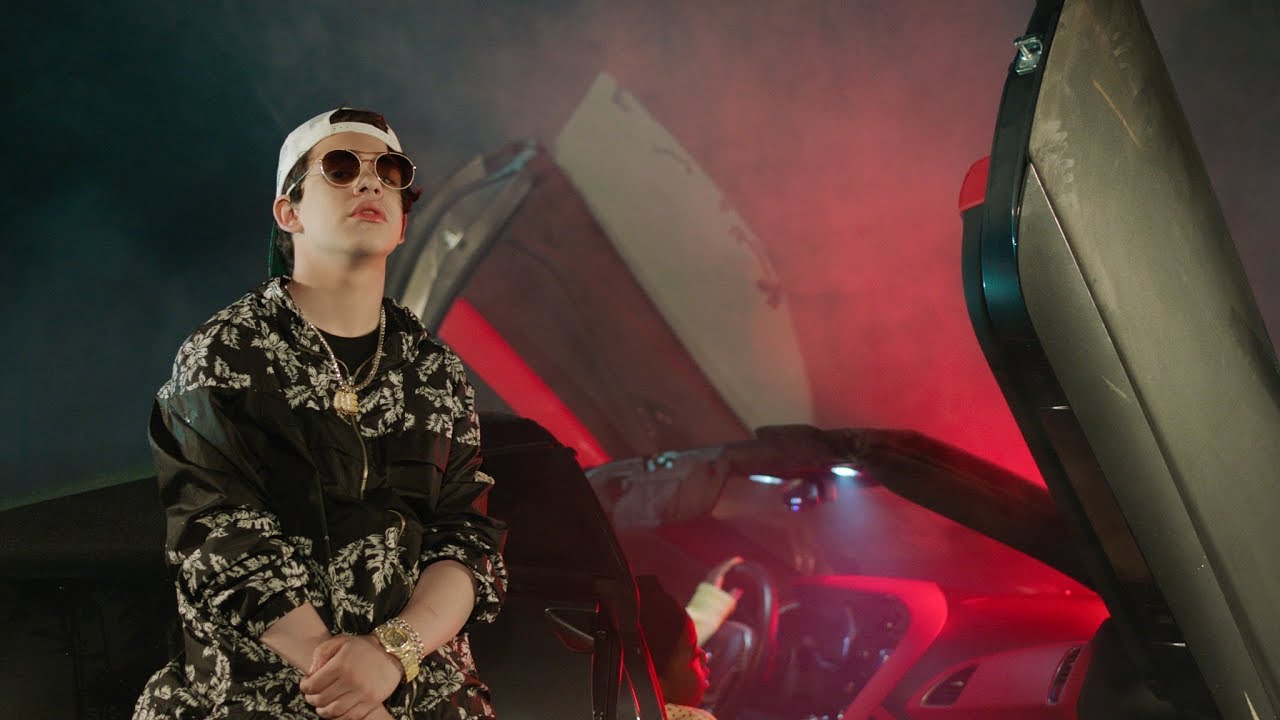 Alper Erözer - Alışırlar (Official Video) - YouTube