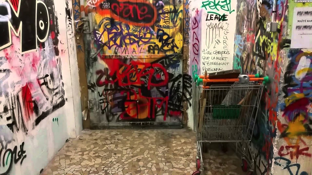 PARIS LES 'FRIGOS' UBER COOL ARTIST COLONY / HANGOUT ARTS MECCA - YouTube