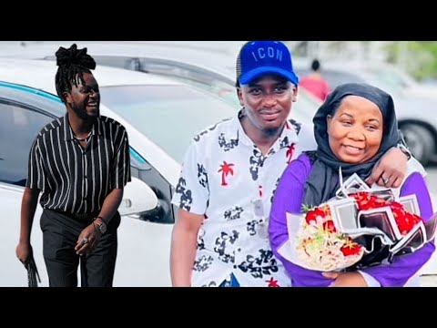 MC YVAN YISHUYE ABAMUTUKIRA UMUGORE KURI tiktok