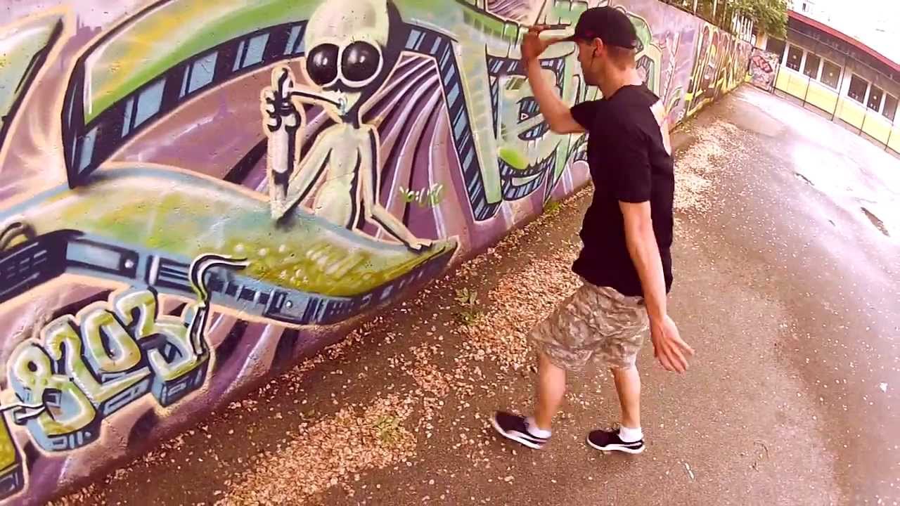 Budside 9. 6. 2013 v ulicích a v yardu ČB - YouTube
