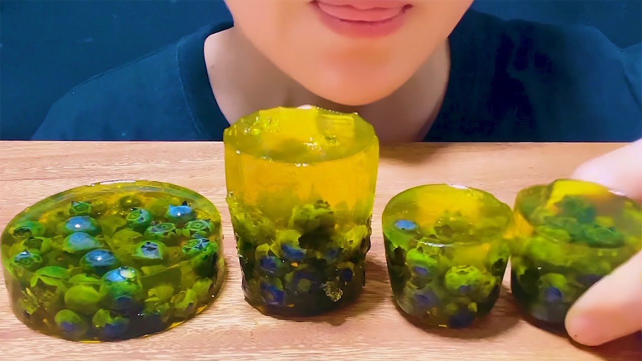 ASMR BLUEBERRY JELLY 블루베리 젤리 - YouTube
