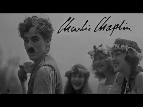 “Kendimi Sevmeye Başladığımda”: Charlie Chaplin’in 70. Yaş Gününde Yazdığı Şiir