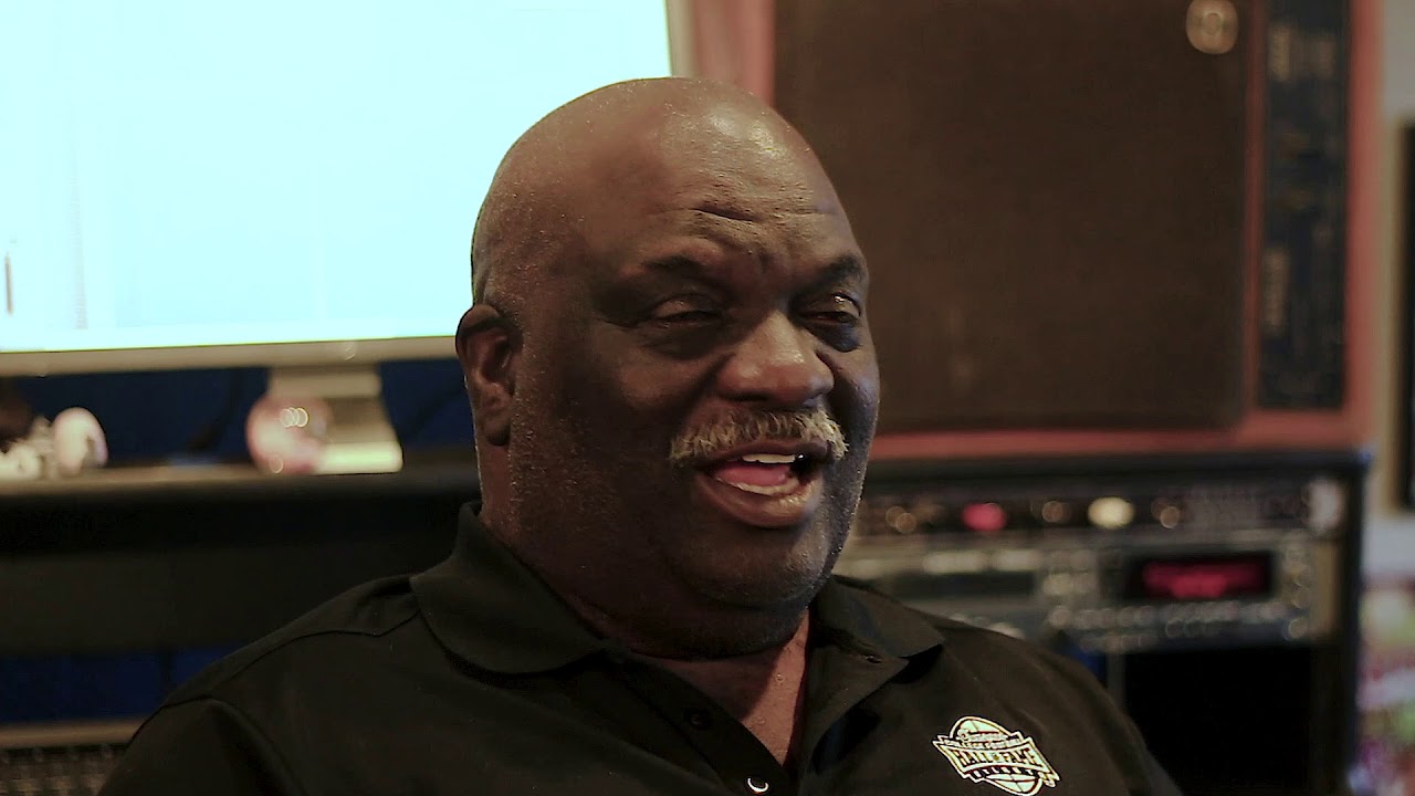 Tony Saunders (Mini Doc) - YouTube