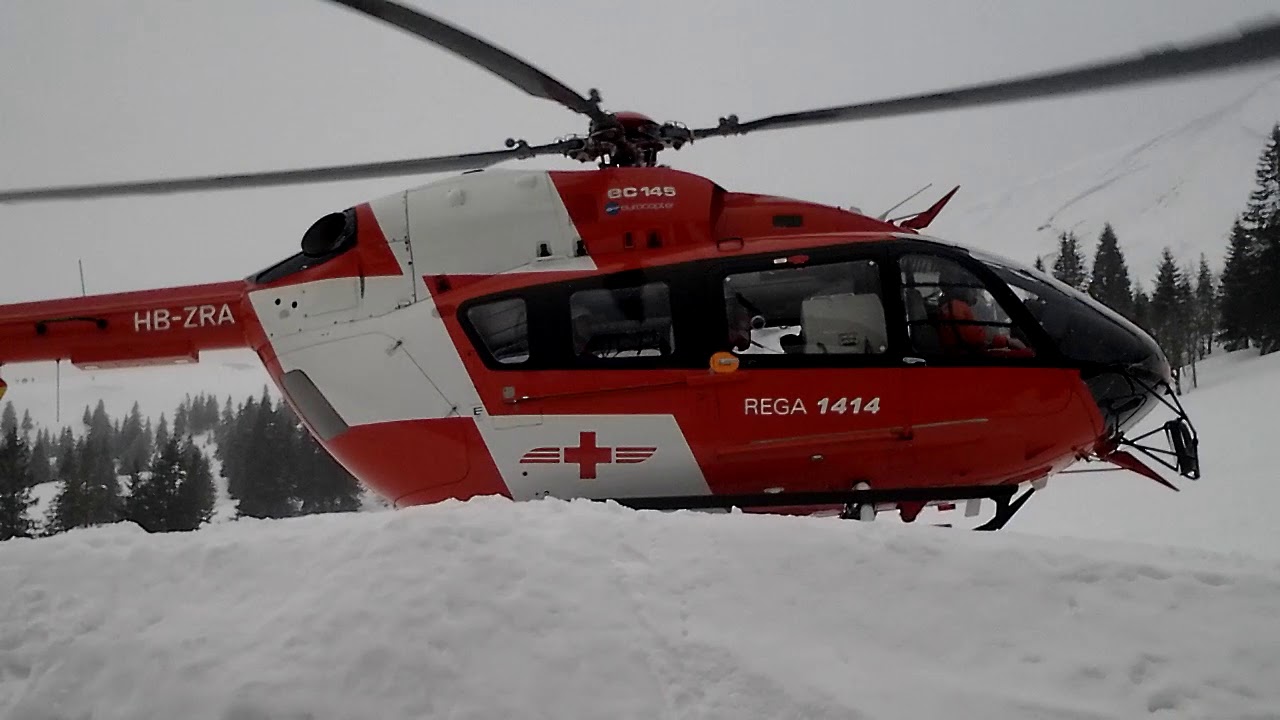 20180128 REGA 1414 HB-ZRA Eurocopter auf der Baldenweger Hütte - YouTube