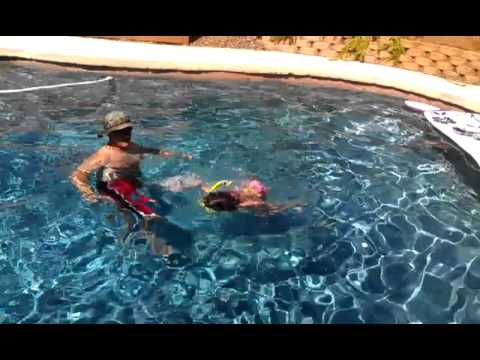 Jamie swimming with no floaties!! - YouTube