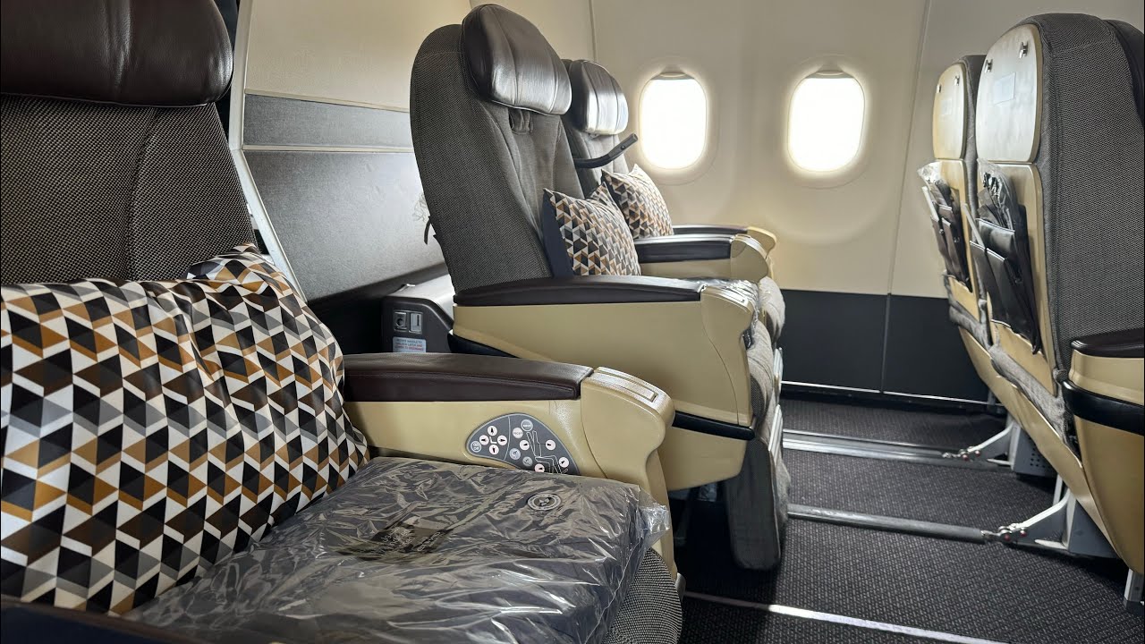 Etihad Business Class CAI-AUH A320 Trip Report - YouTube