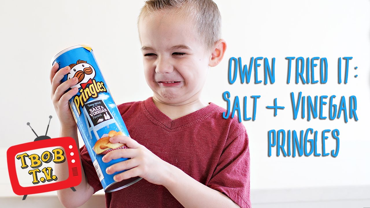 Pringles Salt and Vinegar: Owen Tried It - YouTube