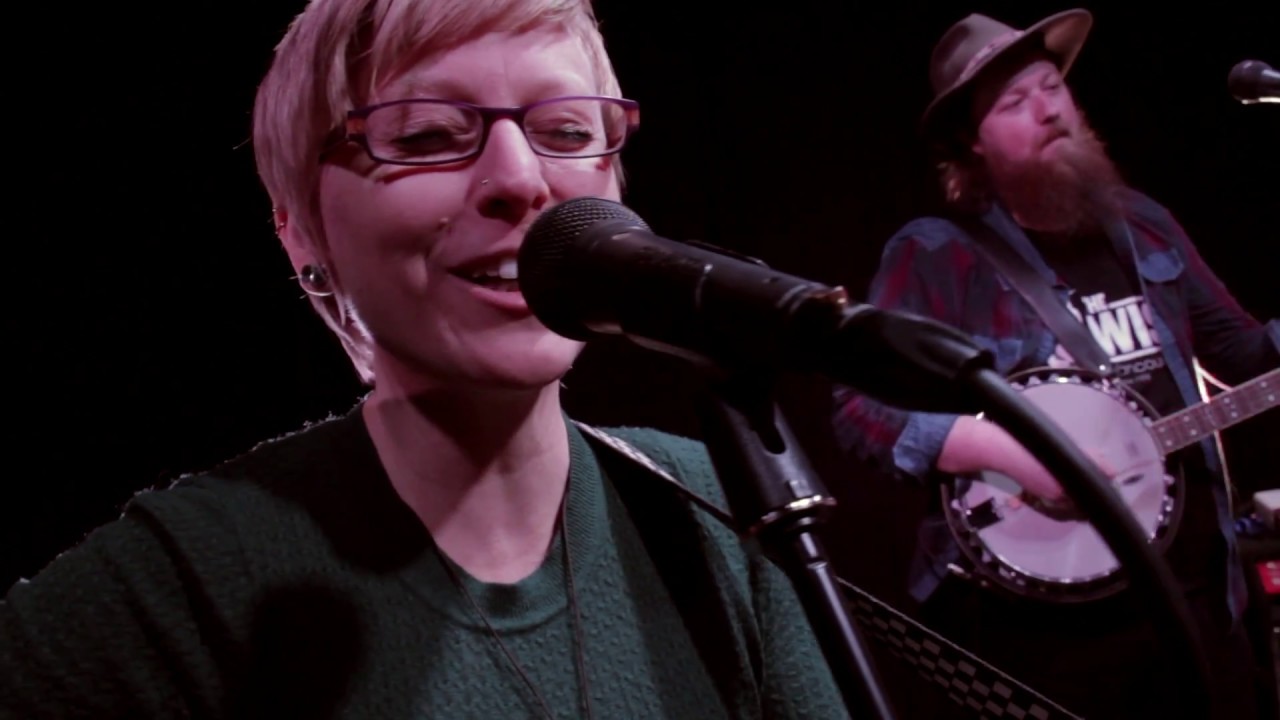 Leah Barley at Tractorgrease - YouTube