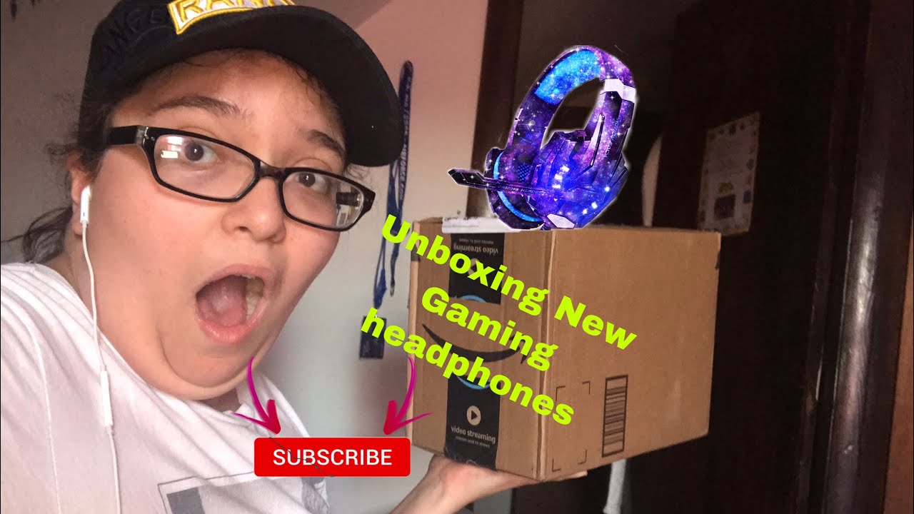 Unboxing my new headphones - YouTube