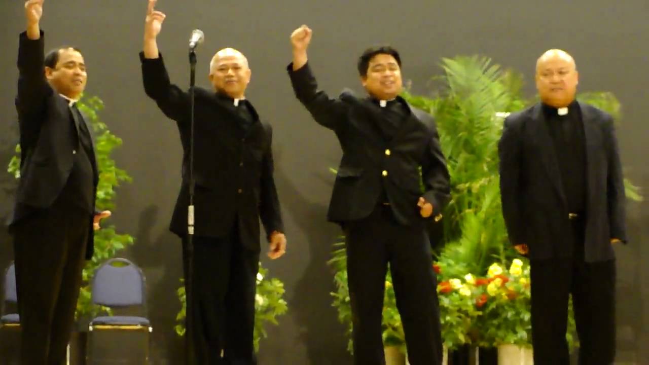 Catholic Filipino Priest in Concert 1 Opening Number - YouTube