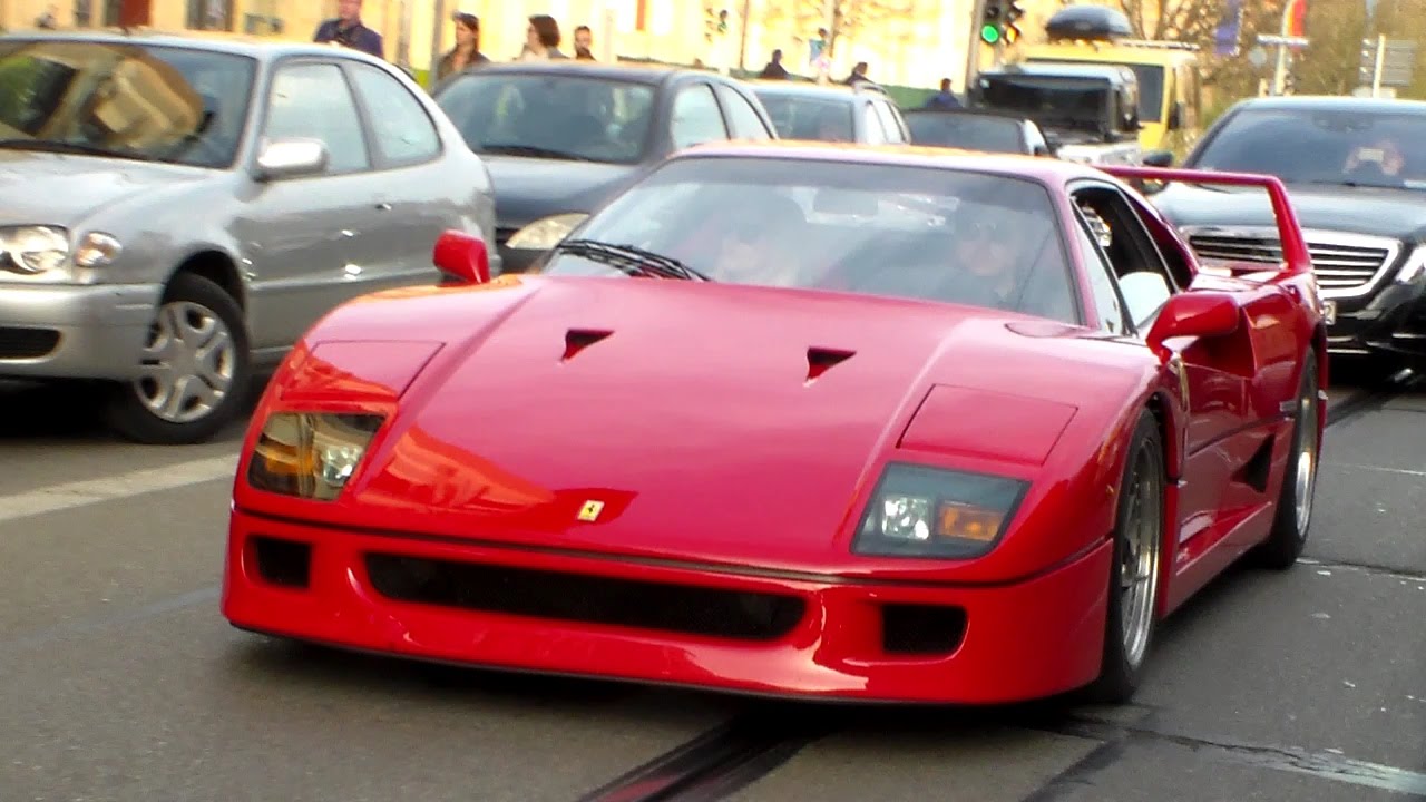 Ferrari F40 lovely sounds HD - YouTube