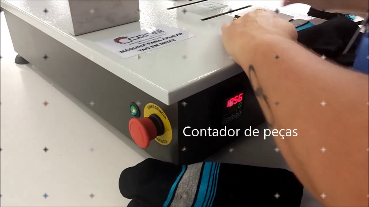 MÁQUINA DE APLICAR TAG EM MEIAS - YouTube
