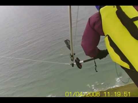 Flying Funky 17 hang glider at freathy, Cornwall, 25th April 2010 - YouTube