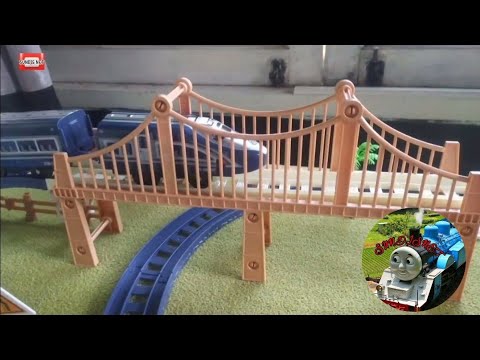 MENEMUKAN MAINAN KERETA THOMAS & GERBONG FRIENDS THOMAS TRAIN KERETA ...