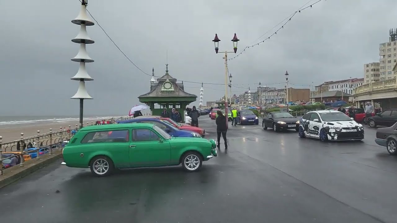 Drenched Raining And Windy For Ford Car Day On Blackpool Prom - YouTube