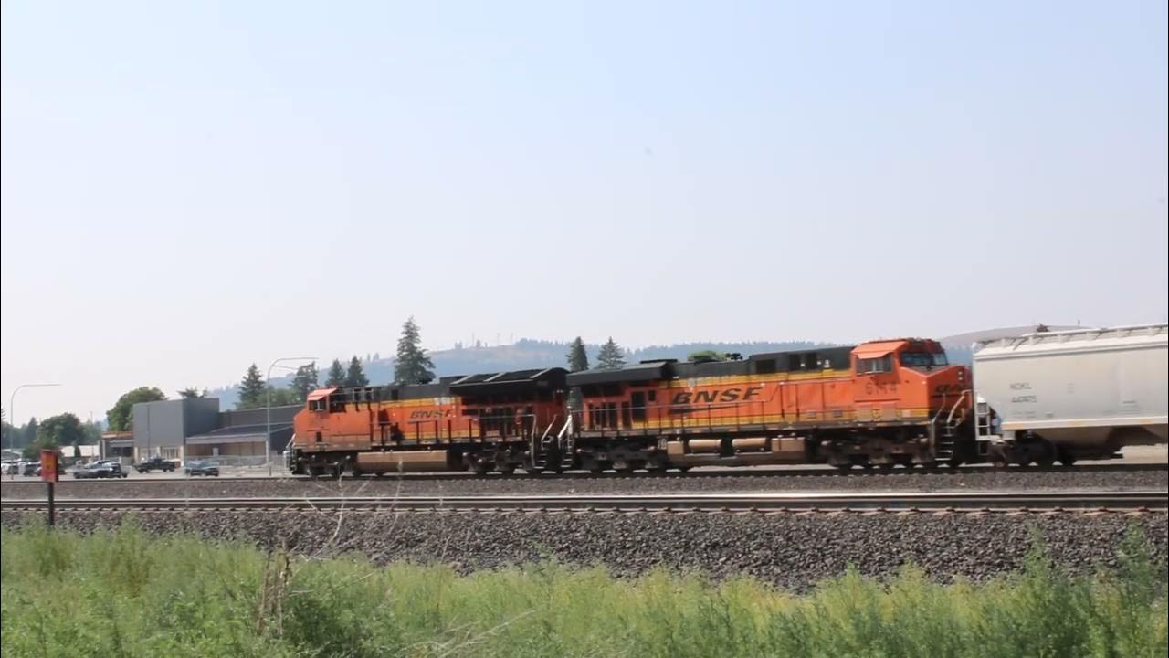 BNSF Railway Engine 3926 West bound and then stops off of University Rd and Fairmont Spokane ...