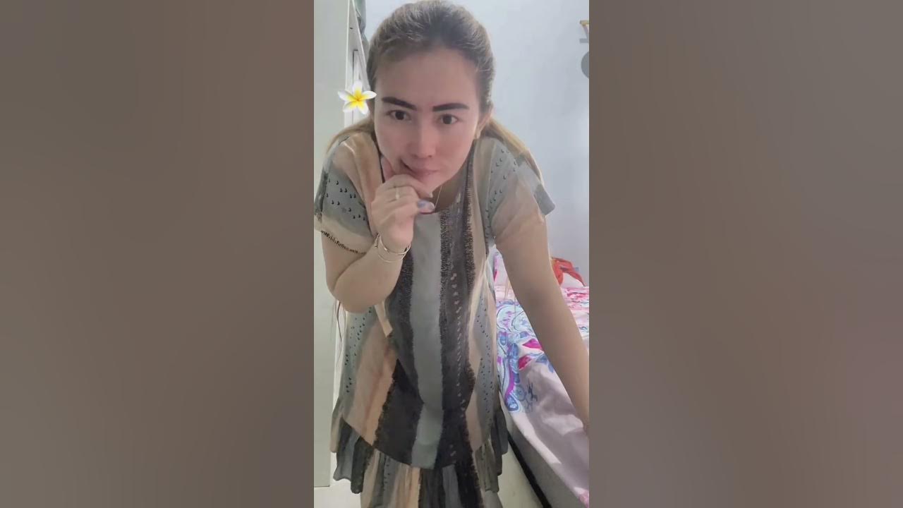 Tante cantik berdaster lagi nyuci - YouTube