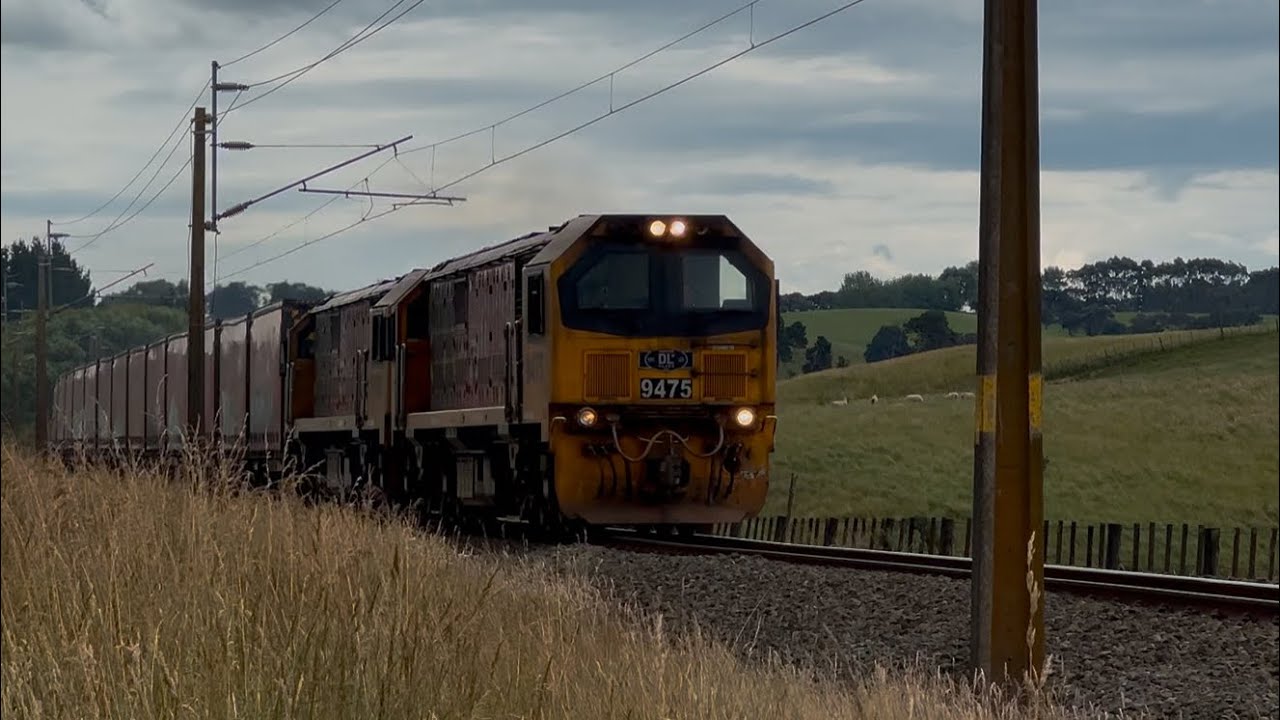 DL9475 KR MK2 LIVERY WHAREROA - PALMERSTON NTH EX FREIGHT - YouTube