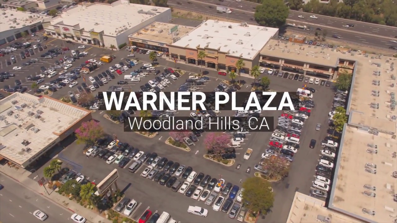 Warner Plaza, located in Woodland Hills, CA - YouTube