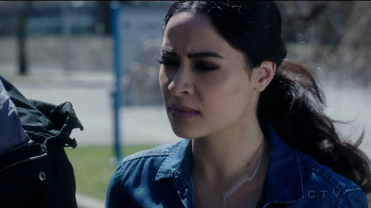 Simon dies as a hero - Priyanka Chopra/Alex Parrish - Quantico (tv ...