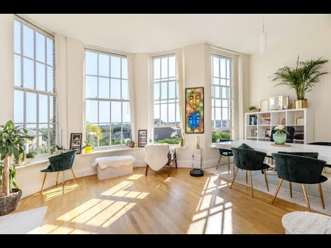Princess Park Manor, Royal Drive, London, N11 - YouTube