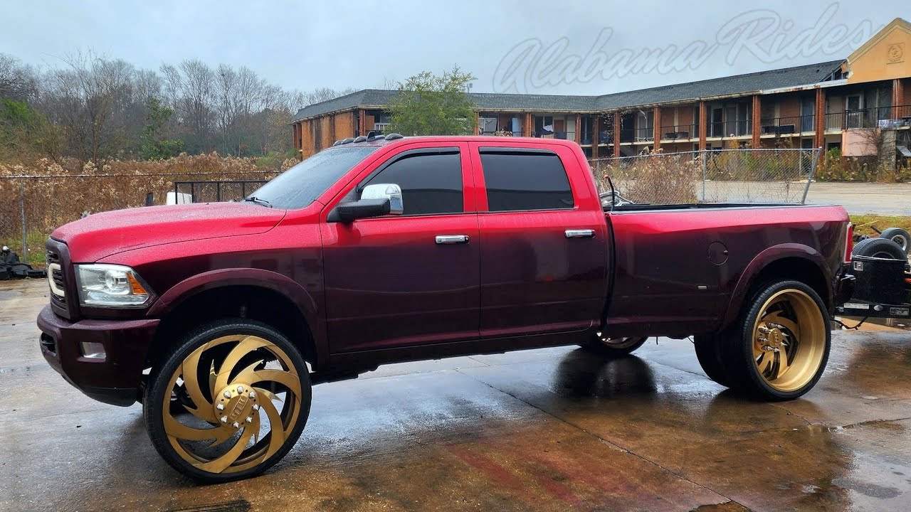 Dodge Ram 3500 + Kandy Fade + 30 Inch MTW Zaw 6 Dually Wheels - YouTube