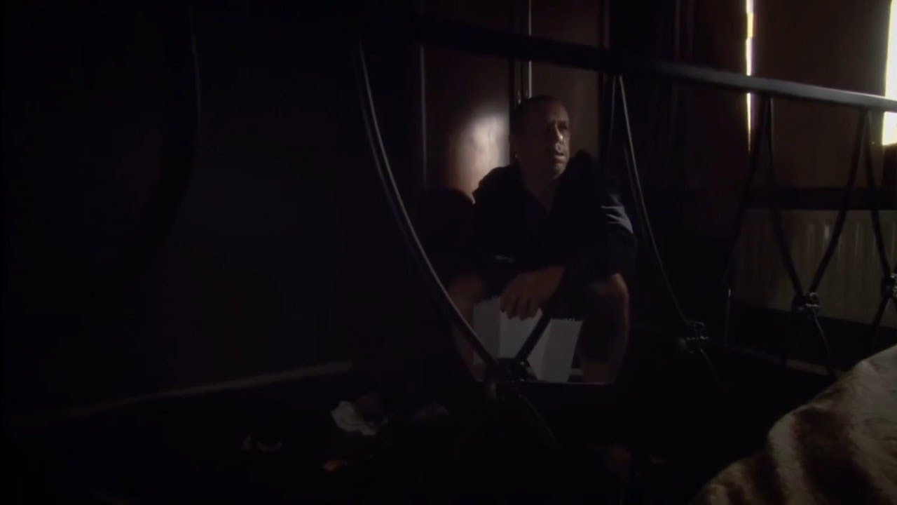 man make poop while read a letter - YouTube