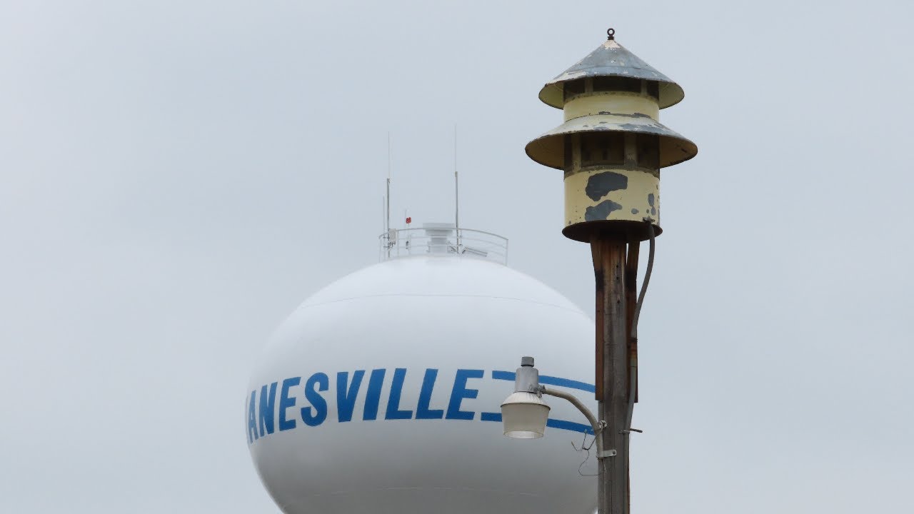 Federal Model 7T Siren Test (Audio only) - Janesville, MN | Full Alert ...