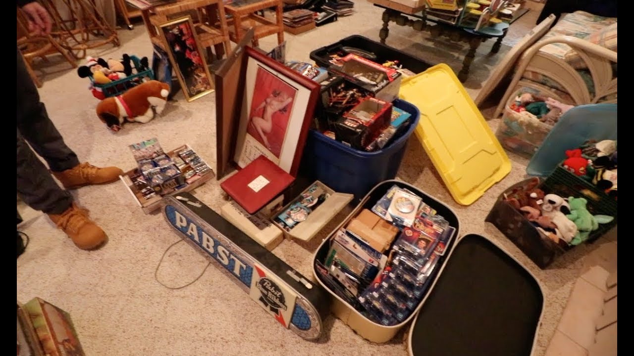 MAKING DEAL ON HUGE VINTAGE TOY LOT!!! Potential MASSIVE Profit ...